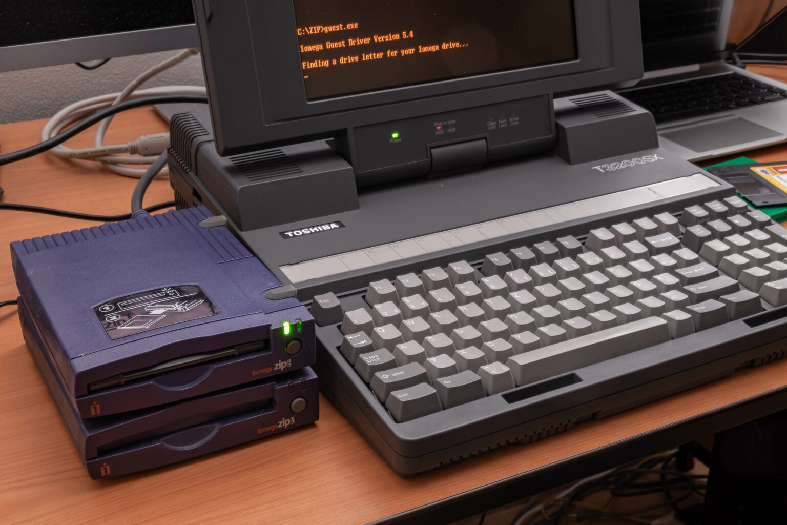 Toshiba T3200SX (1989) – Vintage Computers and 3D Acceleration